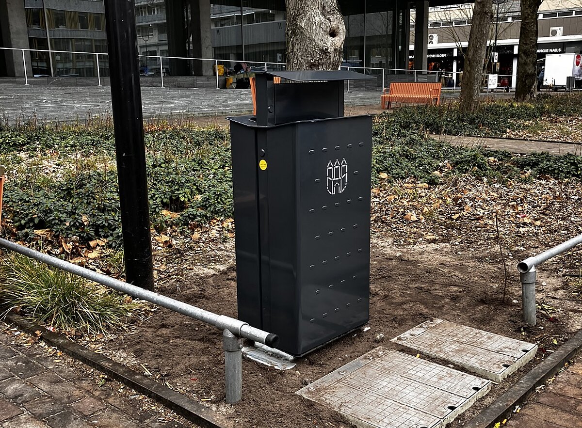 Nieuwe grotere afvalbakken in de binnenstad - Gemeente Tilburg